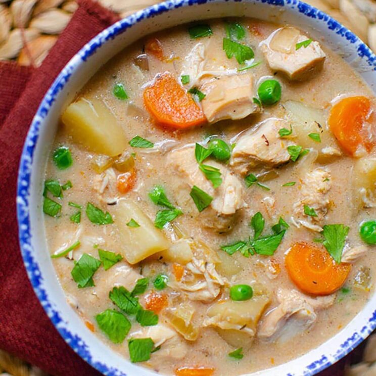 27 Delicious Slow Cooker Recipes For Winter Crockpot Soups And Stews ...