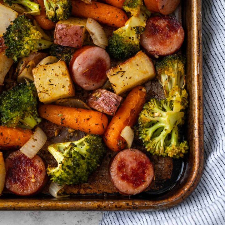 35 Winter Sheet Pan Meals Without Chicken (Perfect for Weeknight ...